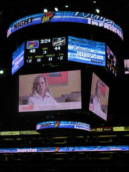 EmpowHER Staff Support Michelle King Robson, the Phoenix Mercury’s 2010 ...