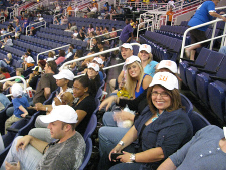 EmpowHER Staff Support Michelle King Robson, the Phoenix Mercury’s 2010 ...