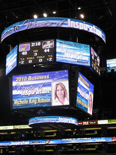 EmpowHER Staff Support Michelle King Robson, the Phoenix Mercury’s 2010 ...